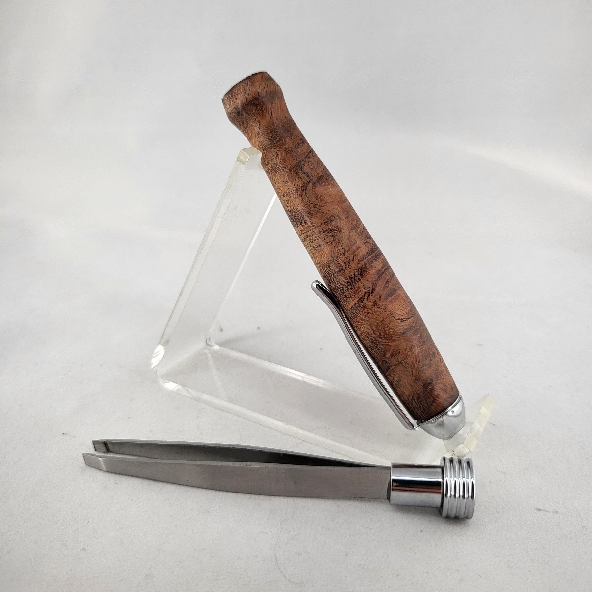 Tweezers – Sawdust & Bullets